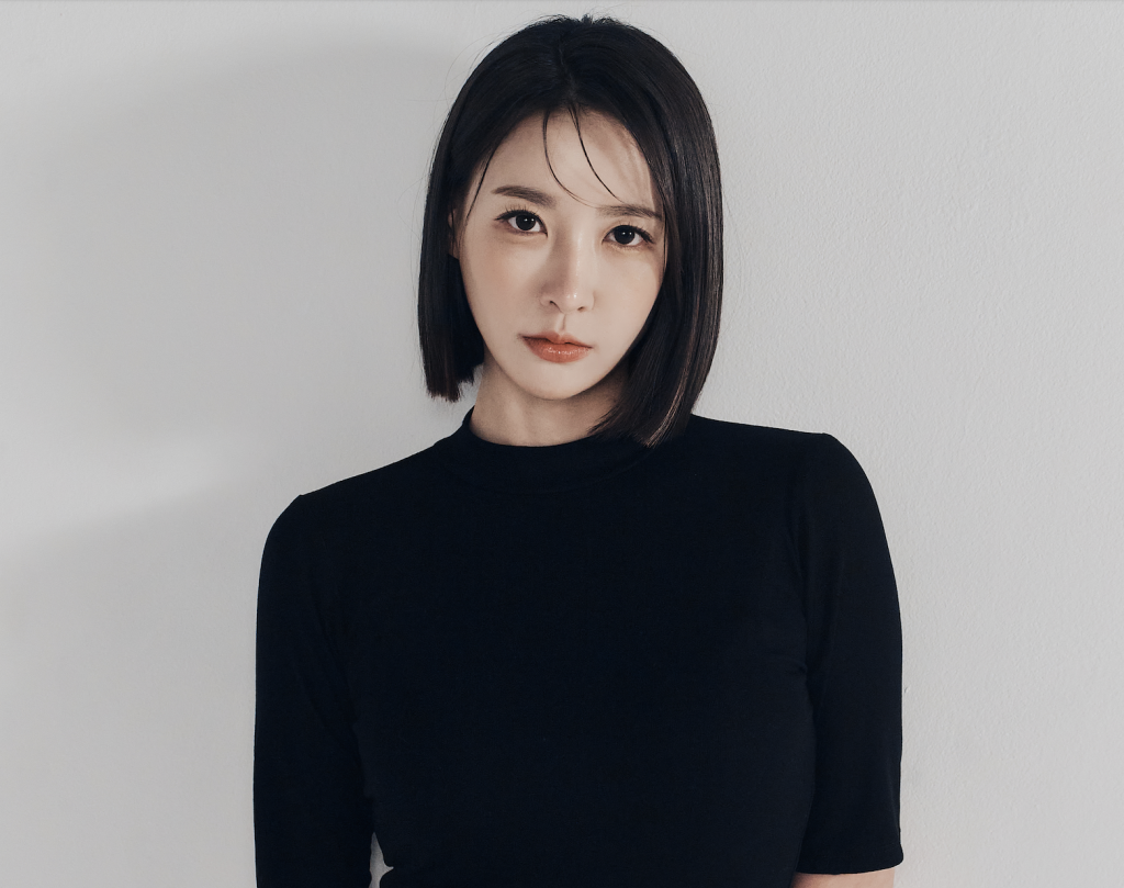 IZREAL Releases Debut EP ‘현진 (HYEONJIN)’ - Music is 4 Lovers